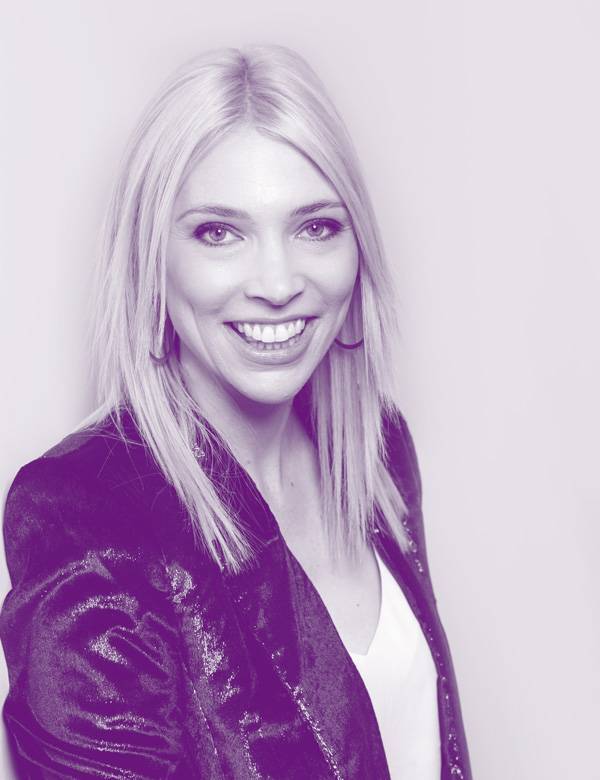 Jennifer Jeavons - Curvy